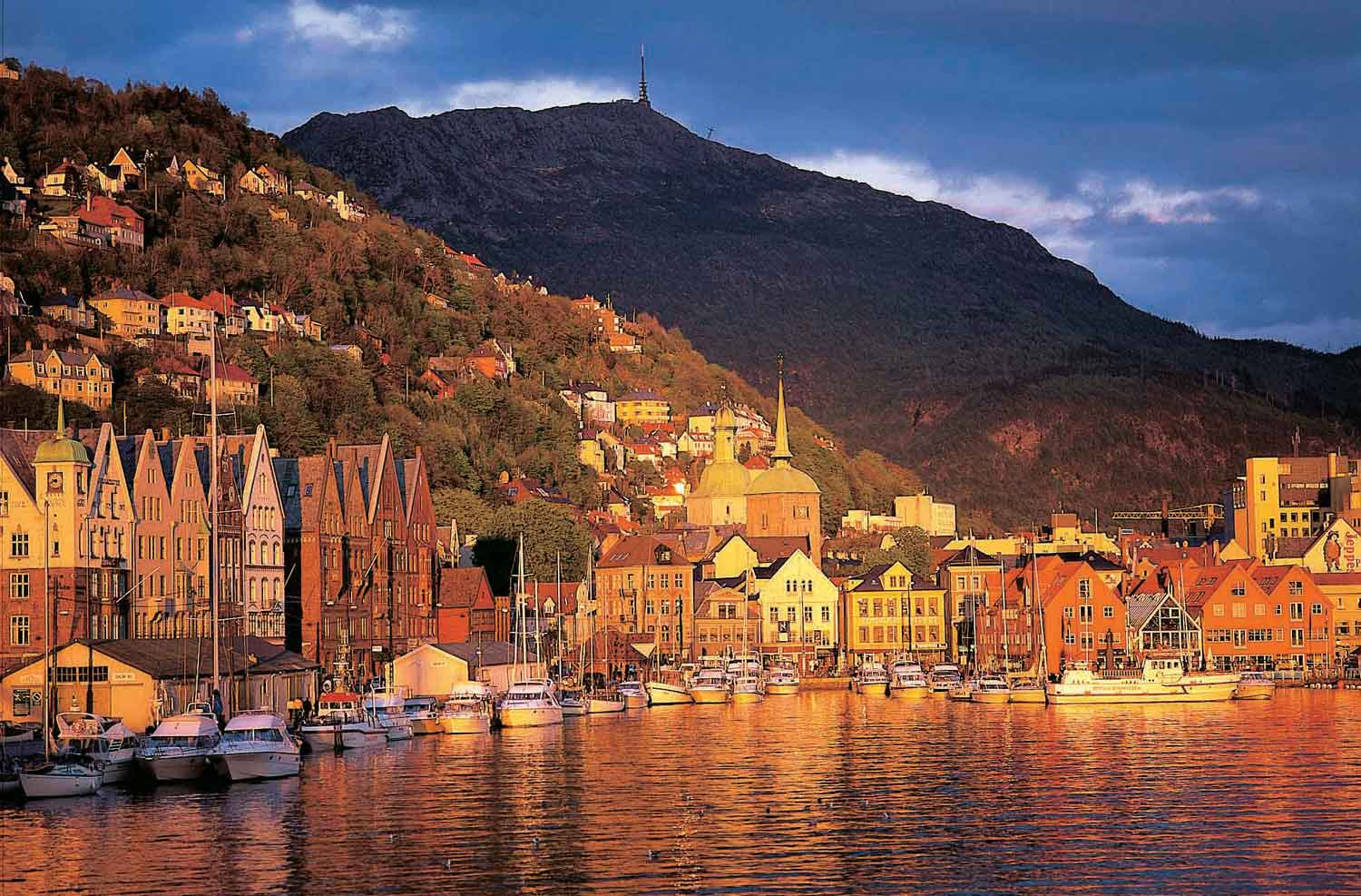 Bryggen - et Unesco verdensarvsted - visitBergen.com