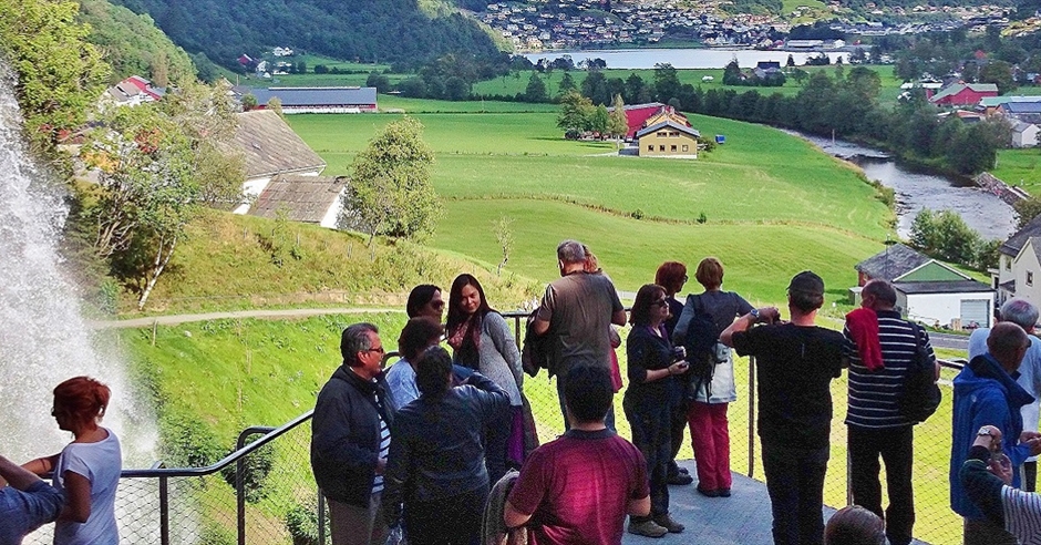 10 av verdens 30 høyeste fosser er norske - Opplev «The ring of ...
